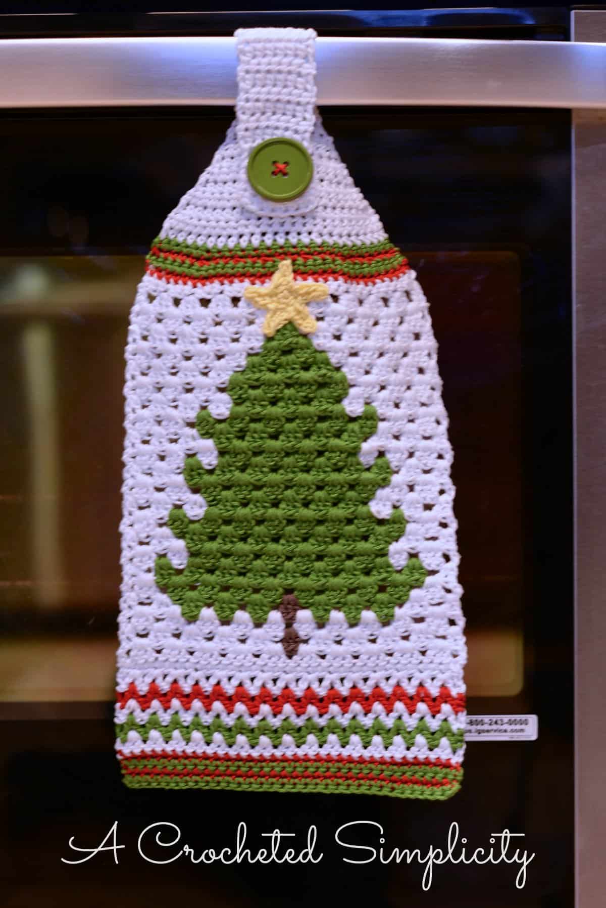 Free Crochet Pattern - Retro Christmas Tree Towel - A Crocheted Simplicity