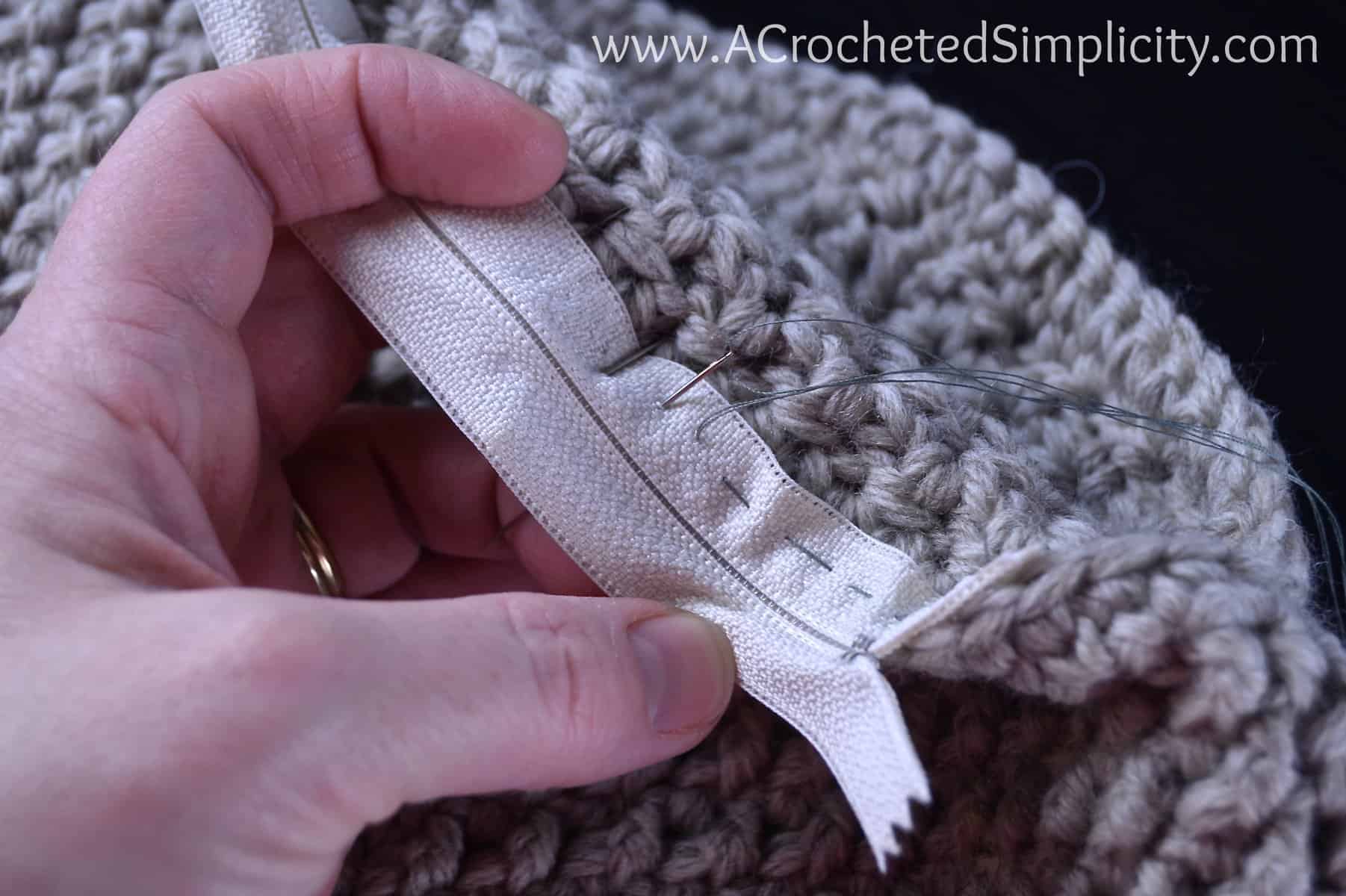 Super Easy Way to Add a Zipper to Your Crochet Projects! - A Crocheted ...
