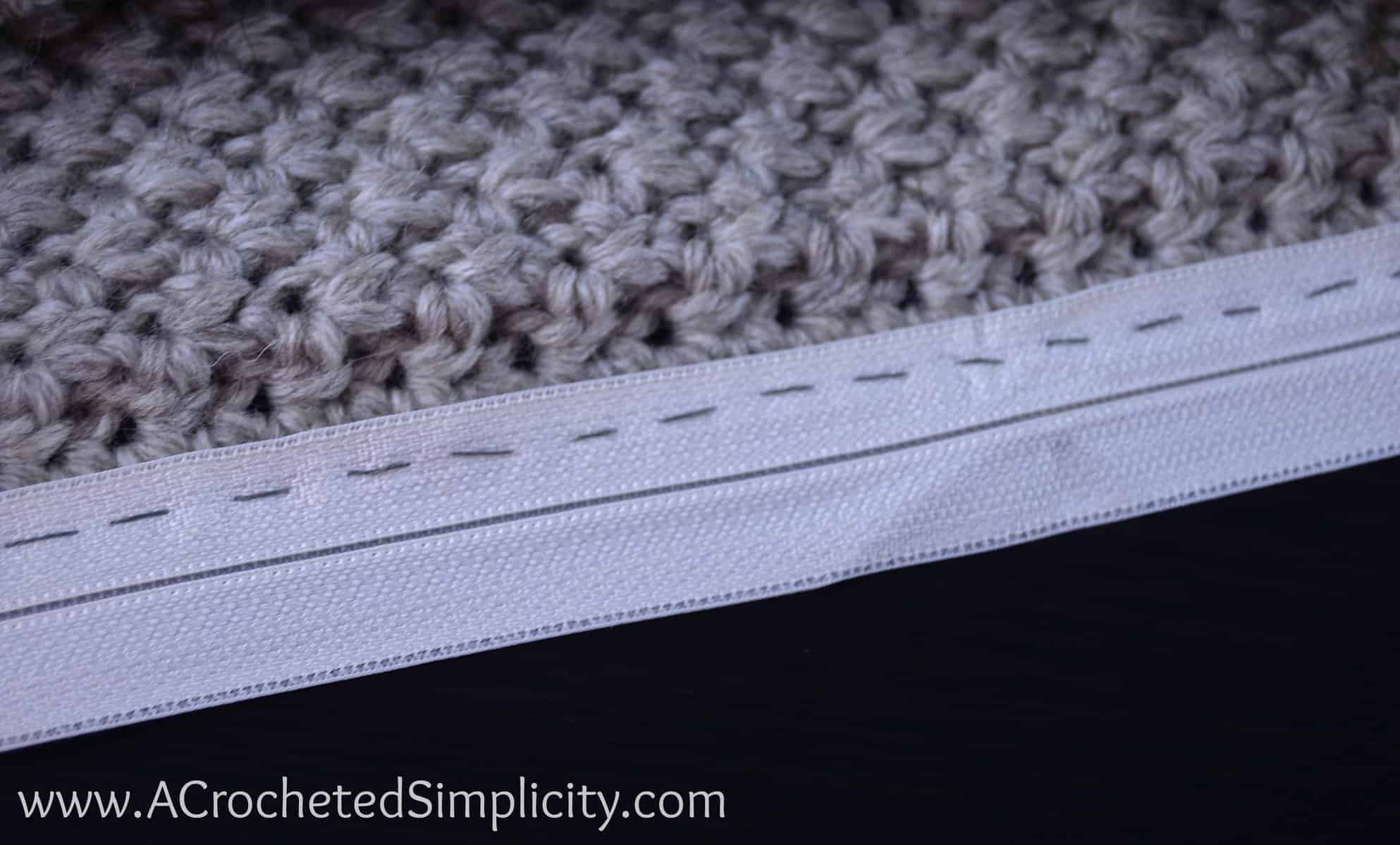 Super Easy Way to Add a Zipper to Your Crochet Projects! - A Crocheted ...