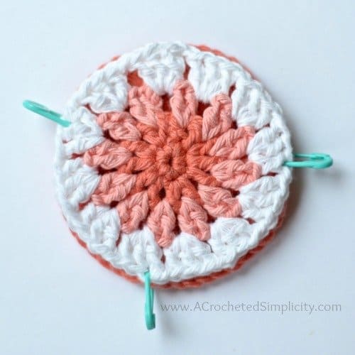 Earbud Holder - Free Crochet Pattern - A Crocheted Simplicity