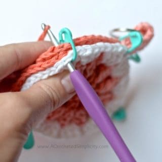 Earbud Holder - Free Crochet Pattern - A Crocheted Simplicity
