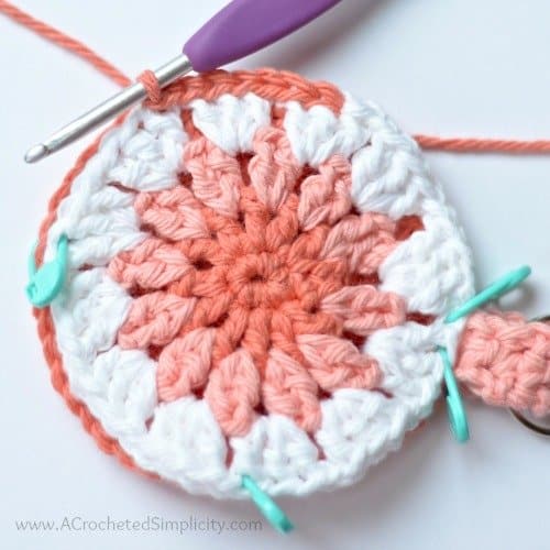 Earbud Holder - Free Crochet Pattern - A Crocheted Simplicity