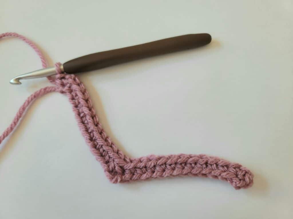 Diagonal Chevrons 12" Afghan Square - Free Crochet Pattern - A ...