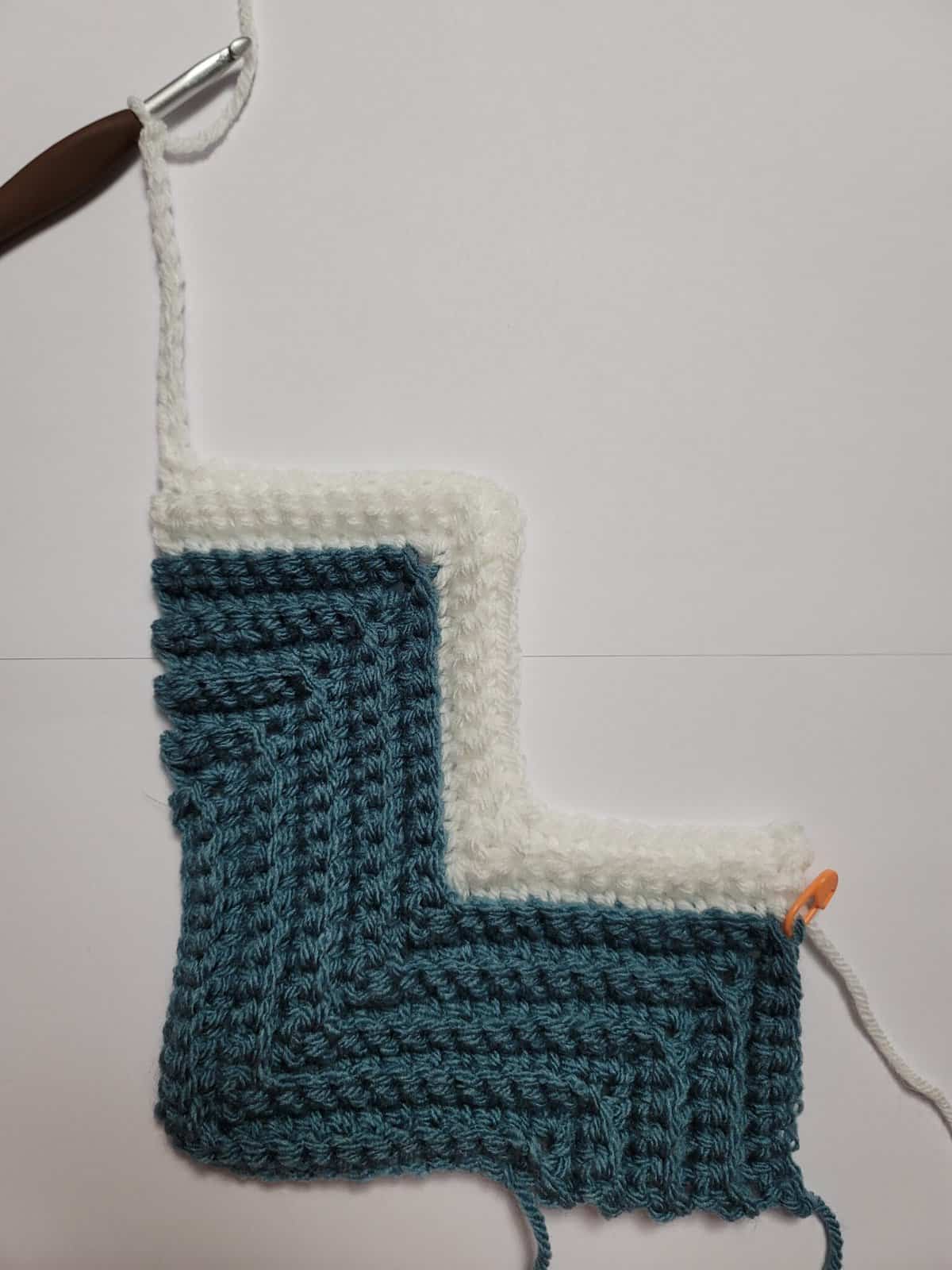 Diagonal Ripple Scarf - Free Crochet Scarf Pattern - A Crocheted Simplicity