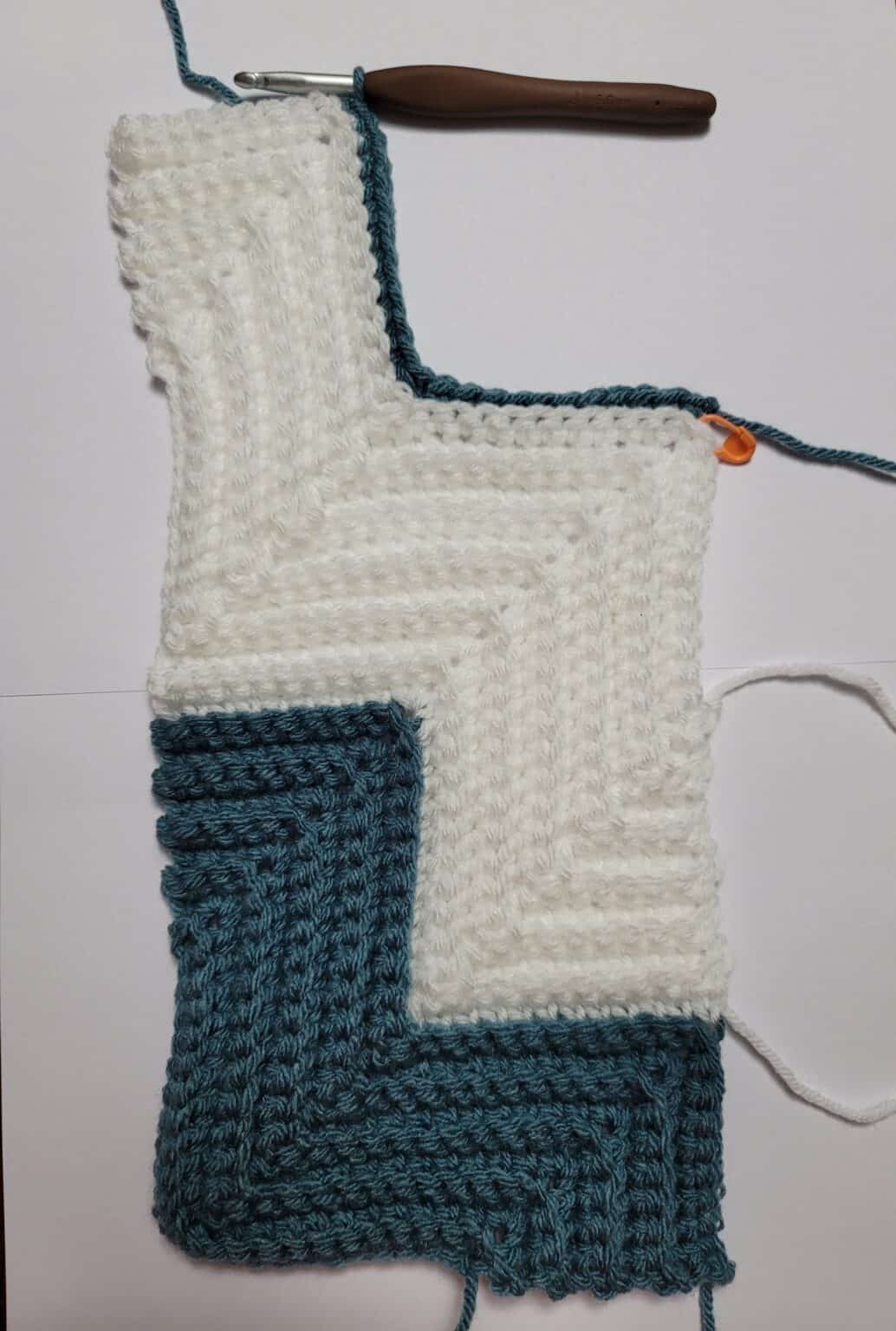 Diagonal Ripple Scarf - Free Crochet Scarf Pattern - A Crocheted Simplicity