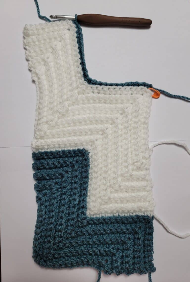 Diagonal Ripple Scarf - Free Crochet Scarf Pattern - A Crocheted Simplicity