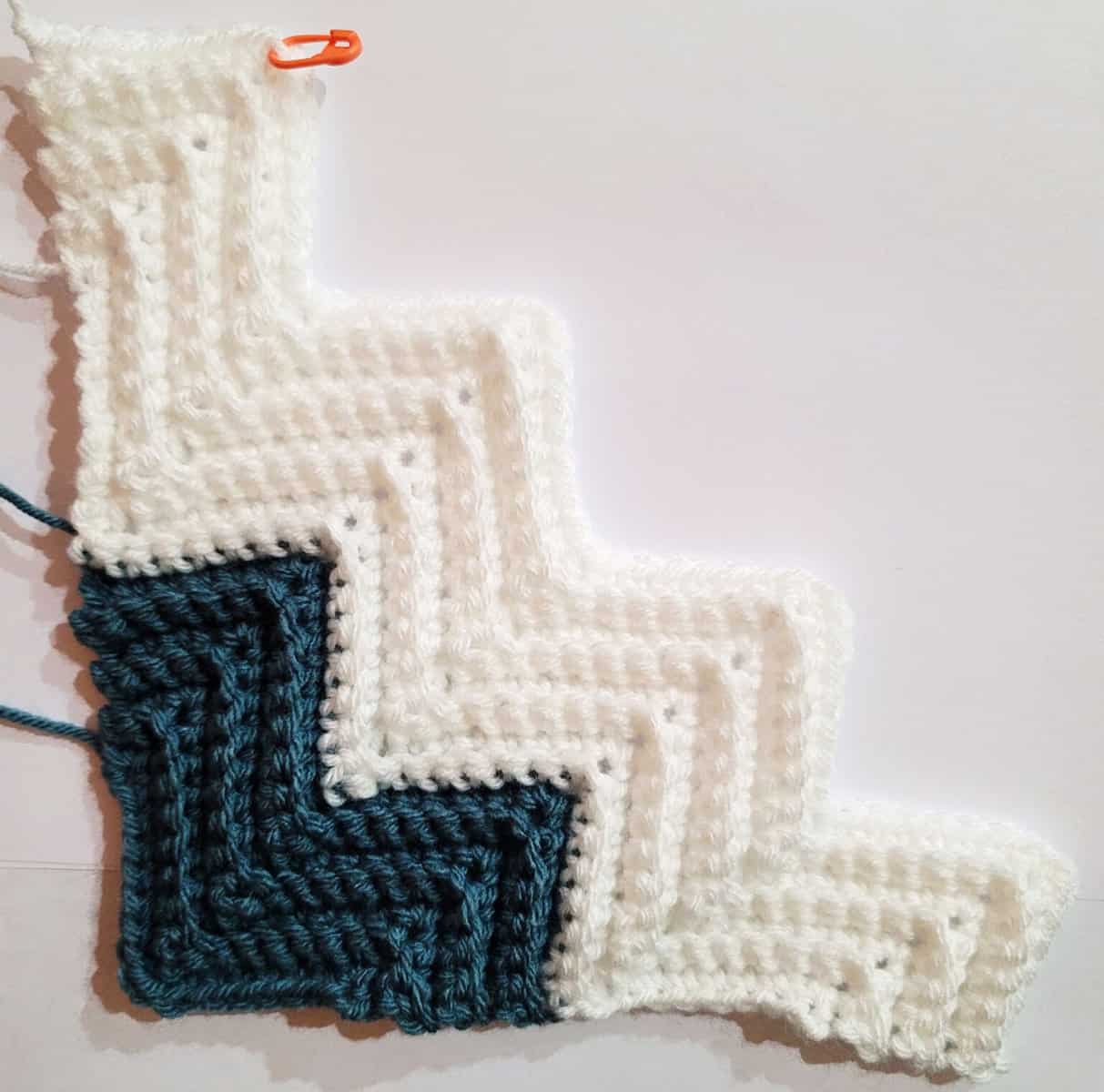 Diagonal Ripple Lapghan - Free Crochet Blanket Pattern - A Crocheted ...