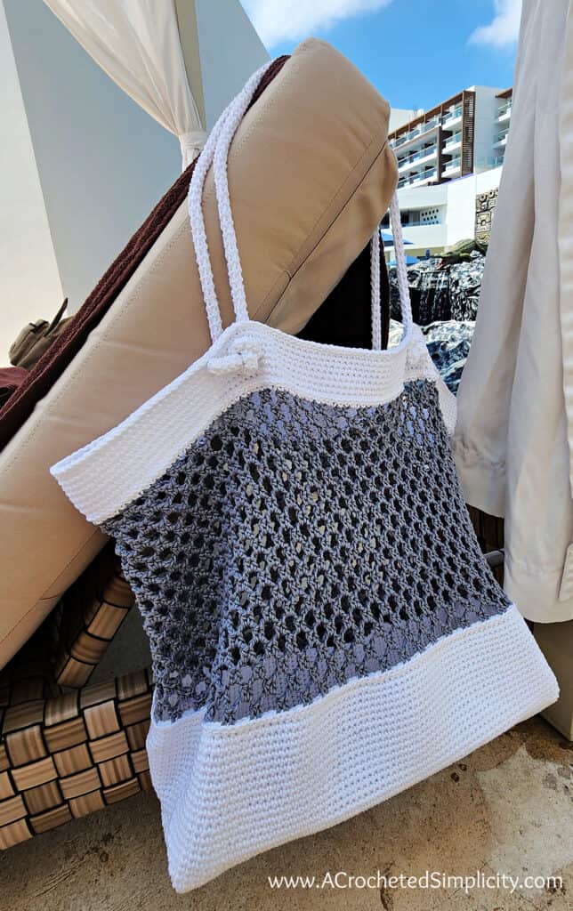 Crochet Beach Bag - A Crocheted Simplicity
