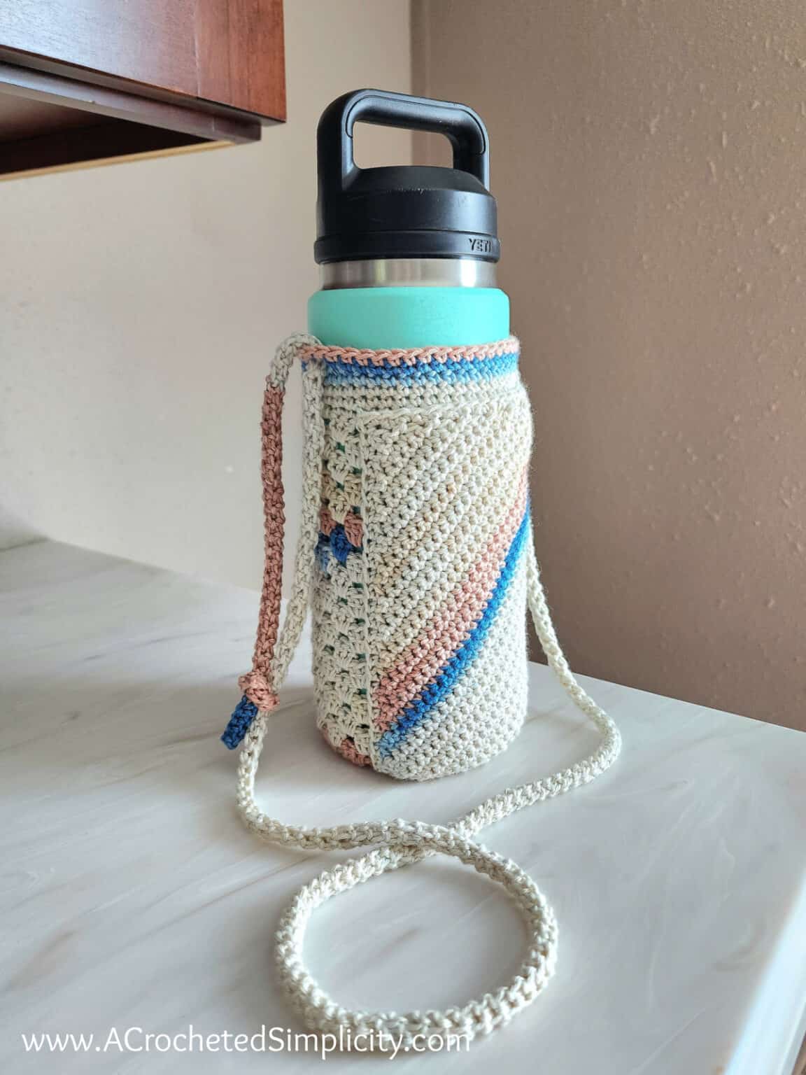 Crochet Water Bottle Holder with Phone Pocket & Adjustable Strap - A ...