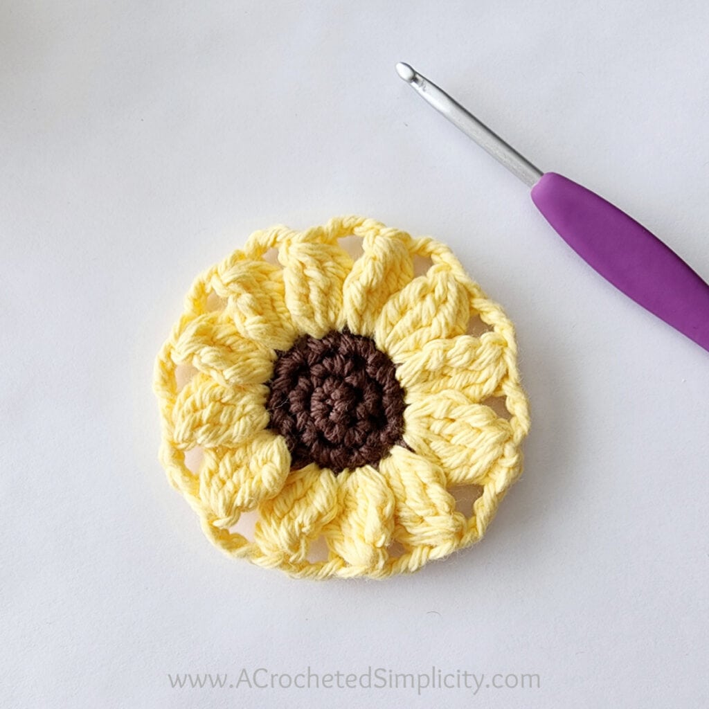 Sunflower Crochet Hand Towel - A Crocheted Simplicity