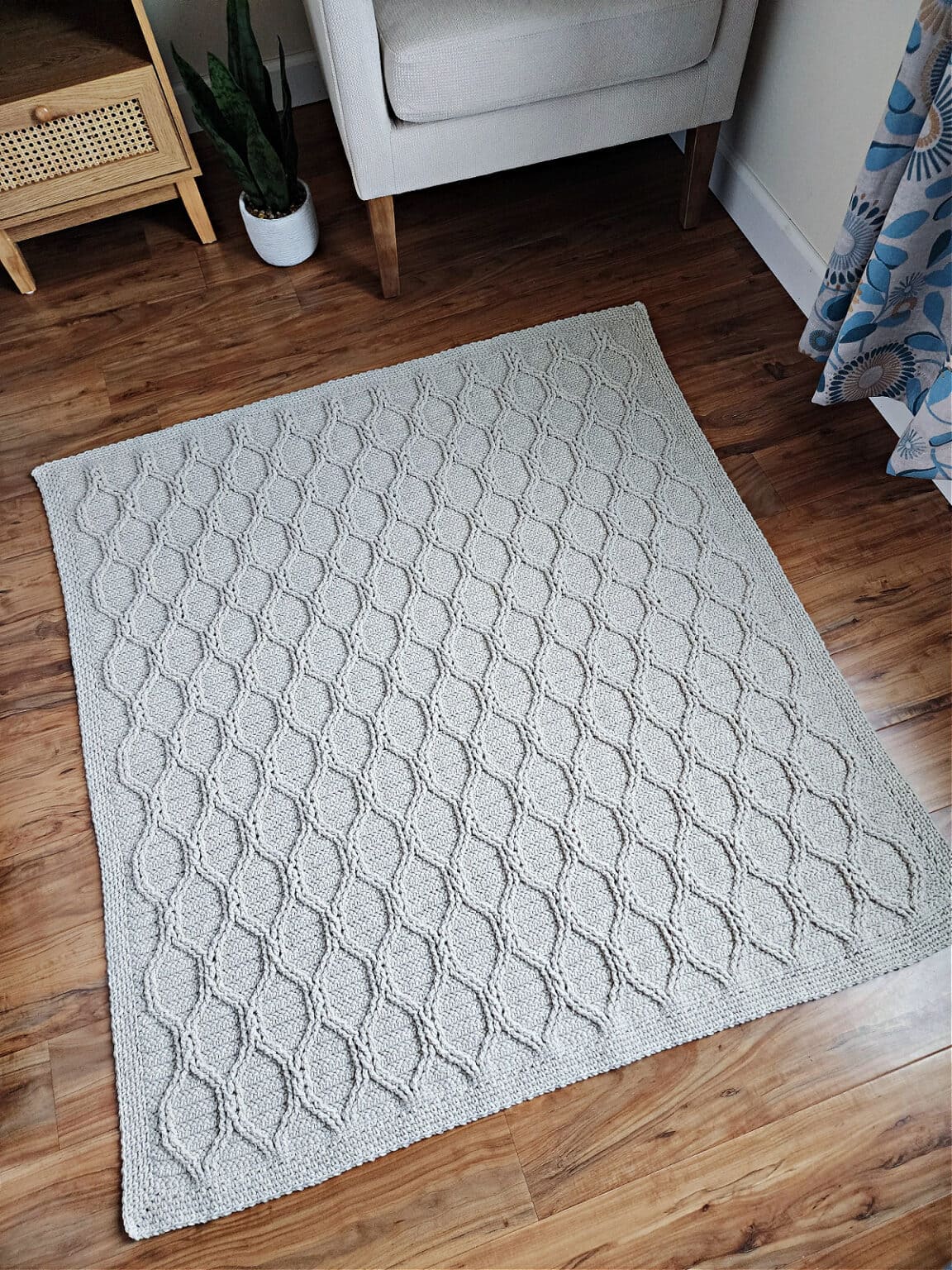 Marseille Crochet Cable Blanket - A Crocheted Simplicity