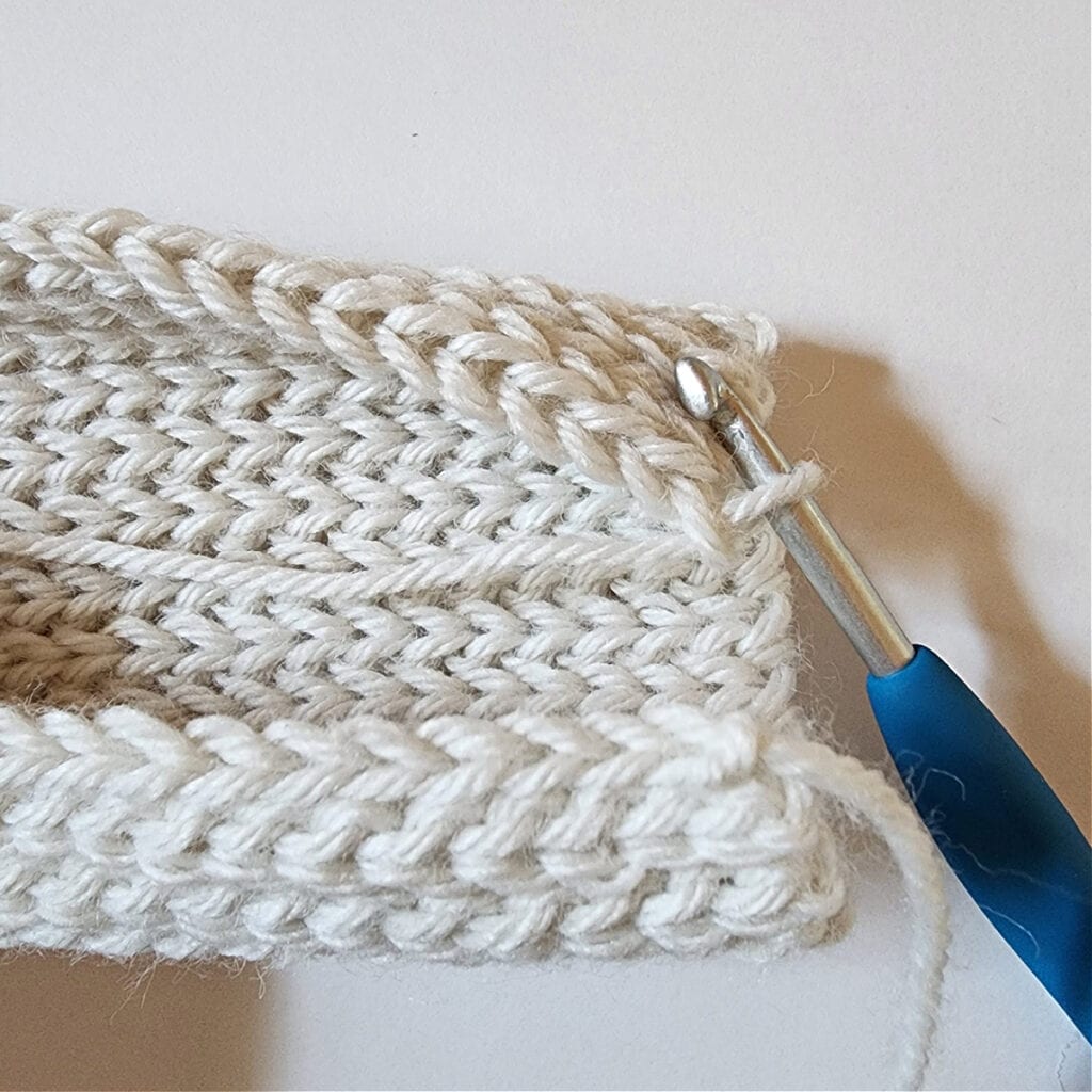 Cable Crochet Mittens - A Crocheted Simplicity
