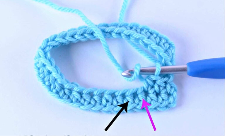 2 Tips for Proper Post Stitch Placement - in Rows and Rounds - A ...