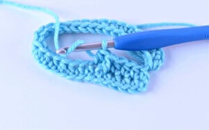 2 Tips for Proper Post Stitch Placement - in Rows and Rounds - A ...