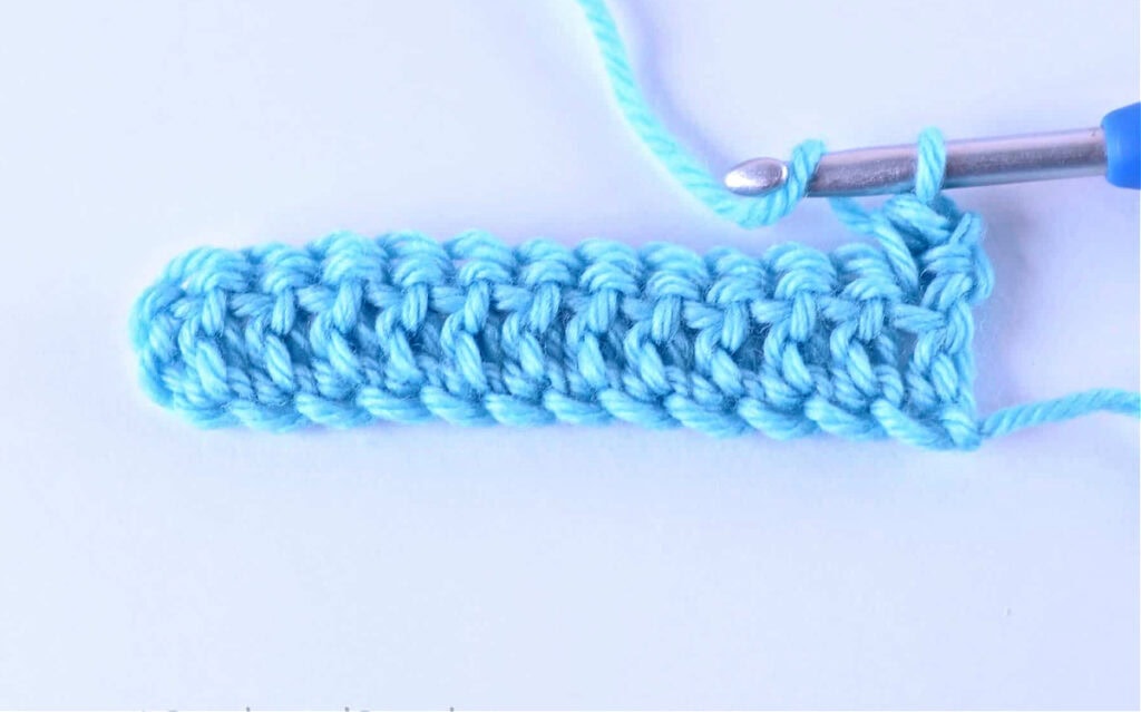 2 Tips for Proper Post Stitch Placement - in Rows and Rounds - A ...