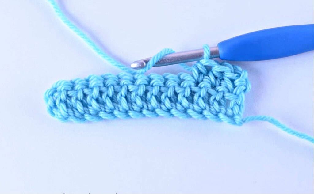 2 Tips for Proper Post Stitch Placement - in Rows and Rounds - A ...