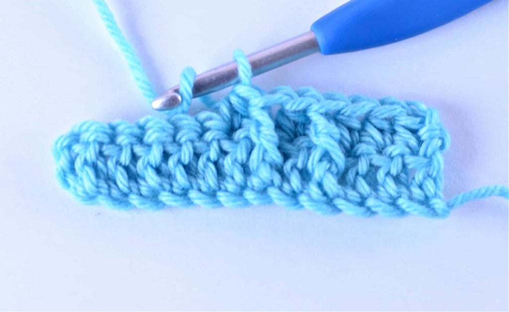 2 Tips for Proper Post Stitch Placement - in Rows and Rounds - A ...