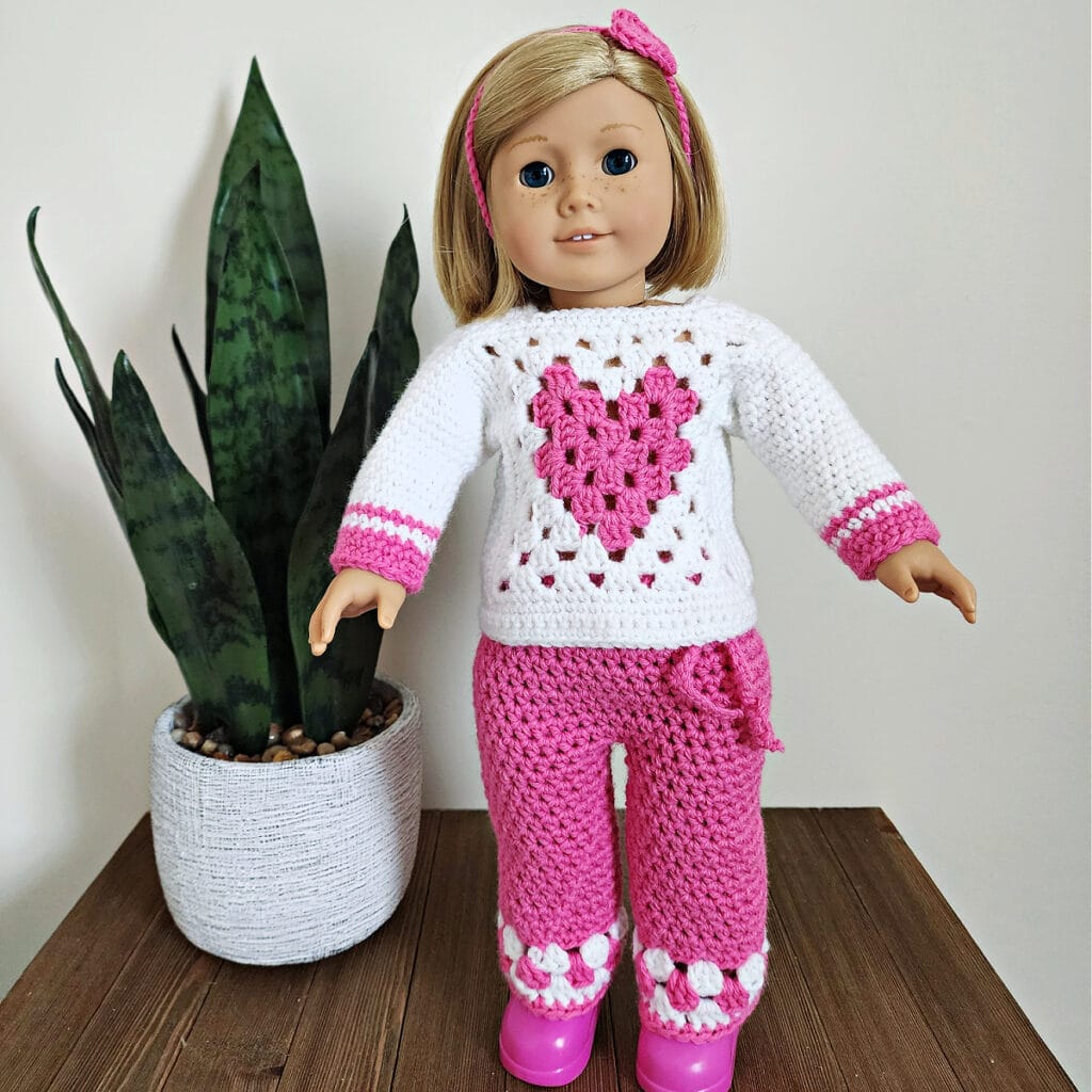 How to Crochet a Flat Slip Stitch Seam - A Crocheted Simplicity