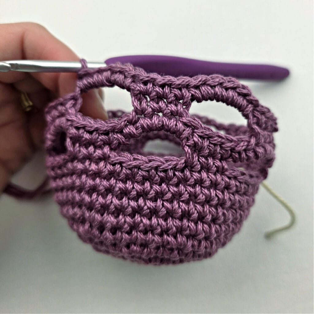 Ocean Reef Crochet Water Bottle Holder Pattern - A Crocheted Simplicity